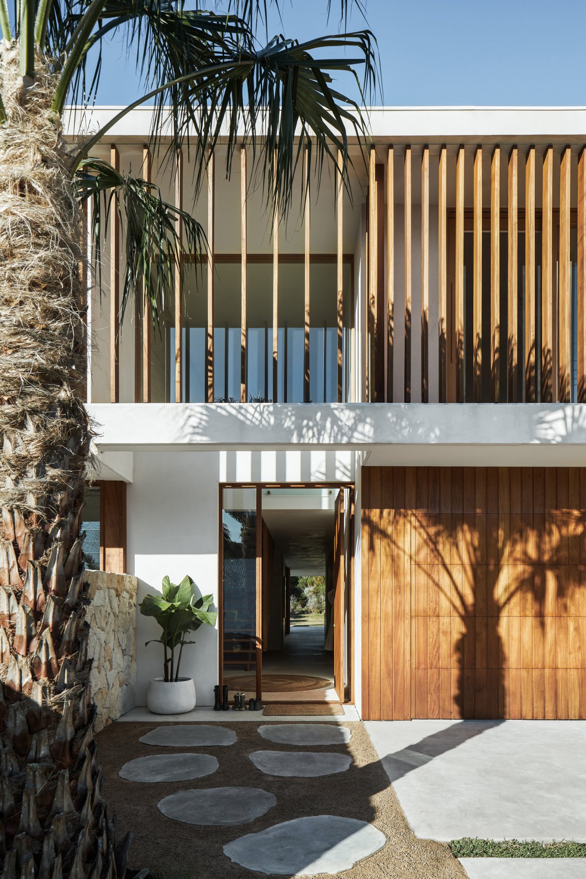 YINJISPACE - Davis Architects x Terra Casa